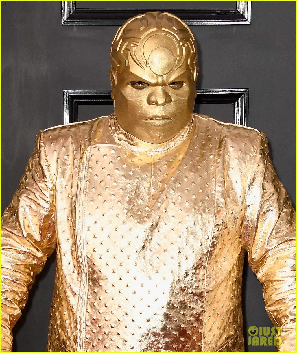 CeeLo Green Introduces Gnarly Davidson to Grammys 2017 with All Gold ...